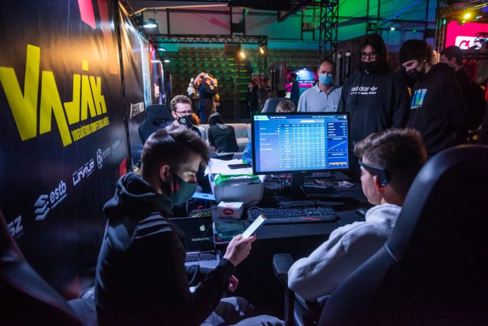 The effect of player personality on esports performance - Bard Test